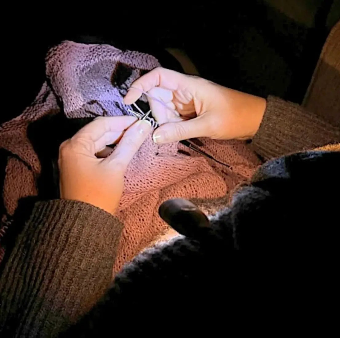 Lumos Knitting Light – LumosLumos